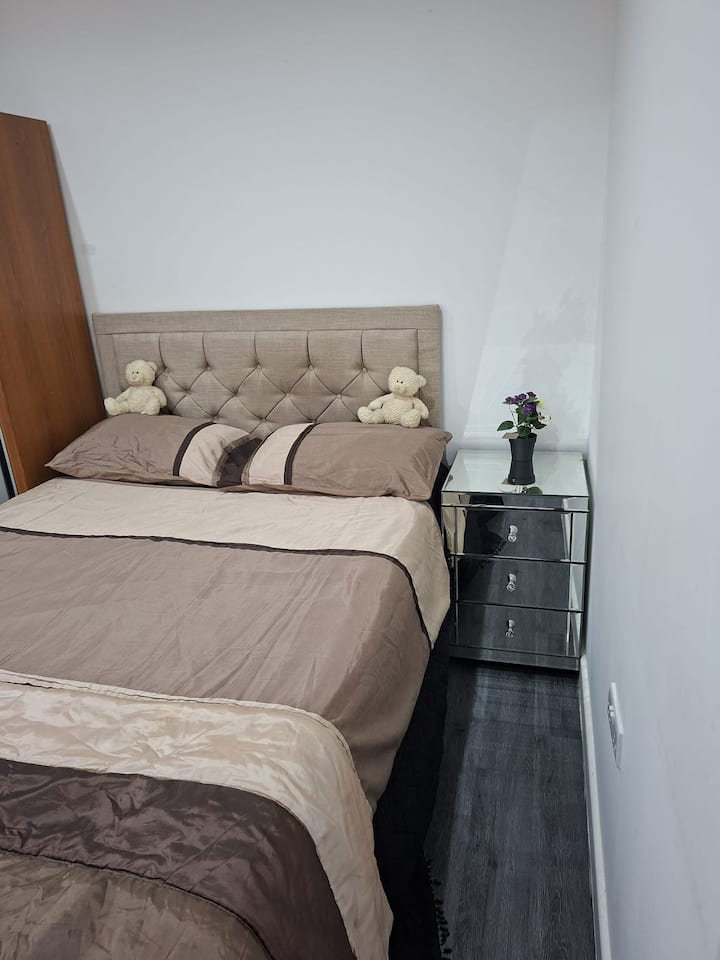 Cozy Haven - Ruislip