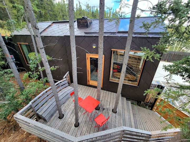 Black Spruce - Tiny House - Whitehorse