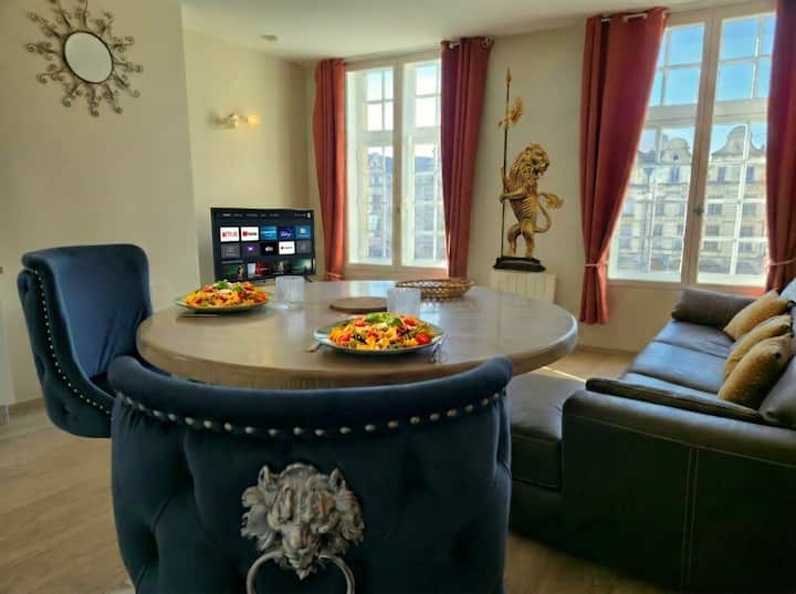 Vue Beffroi• La Part Du Lion - Arras