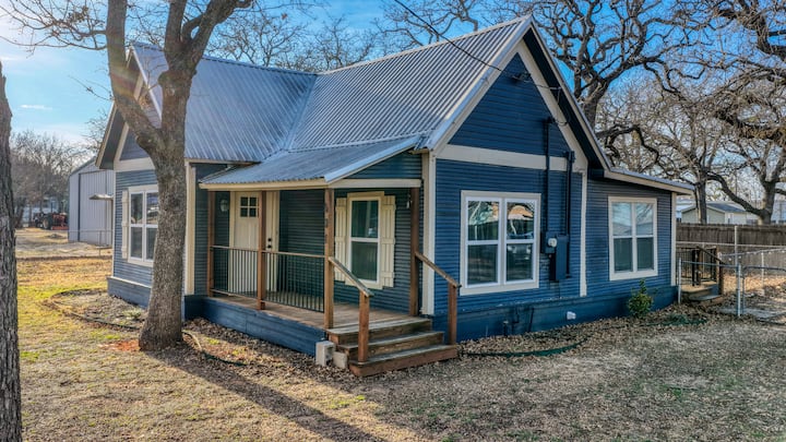 The Park House - Stephenville, TX