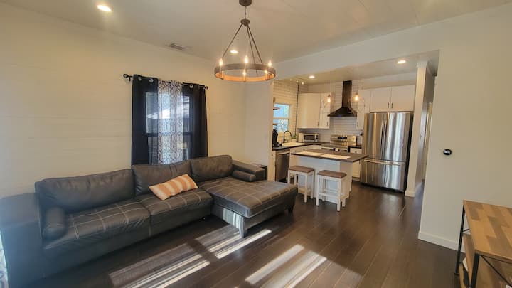 The Park House - Stephenville, TX