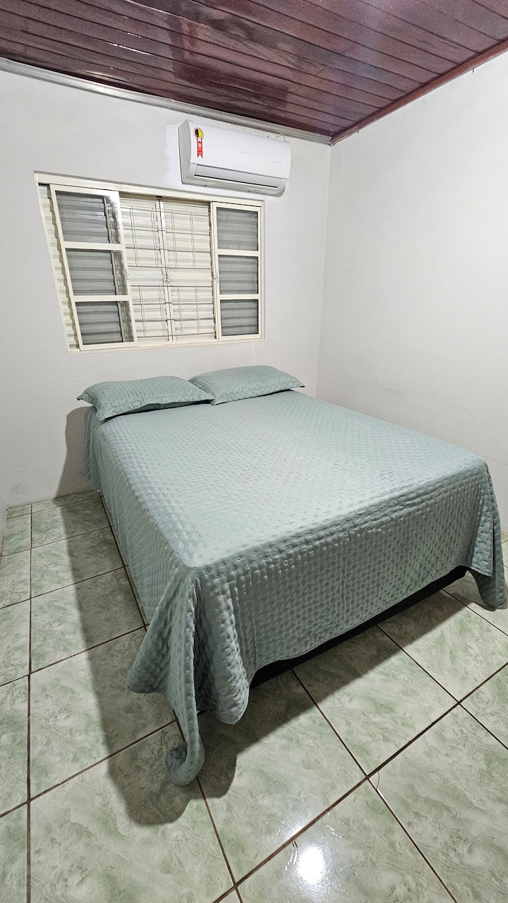 Casa Ampla C/ Garagem Coberta A 2 Min Do Aeroporto - Pedro Juan Caballero