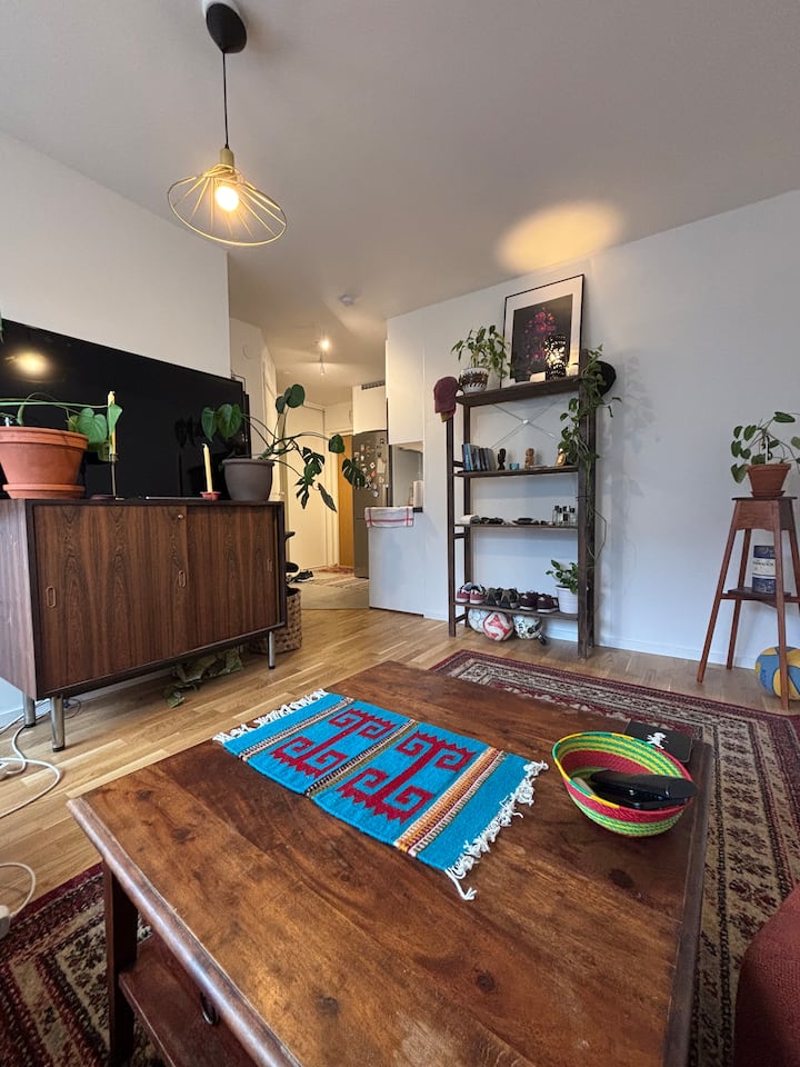 Modern 1br Apartment • 12 Min To Central Stockholm - Stockholm