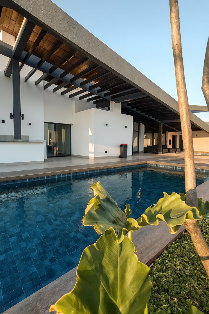 Depa Exclusivo, Cerca Clinica Las Américas - Bolivia