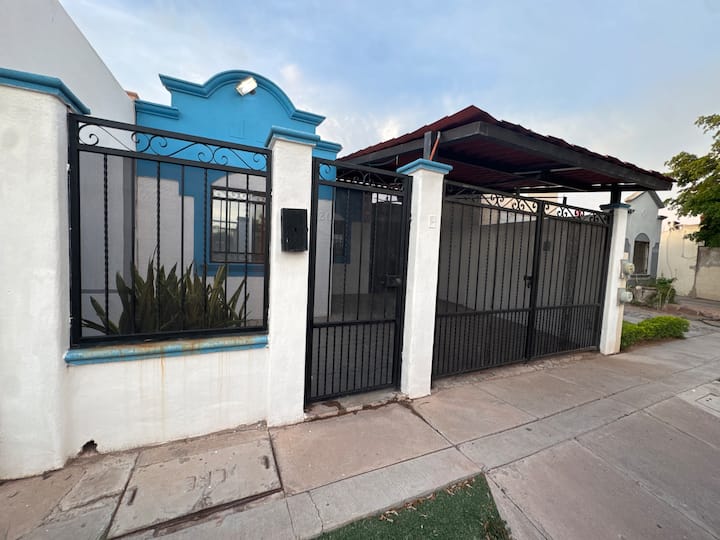 Cómoda Casa En Montecarlo - Ciudad Obregón