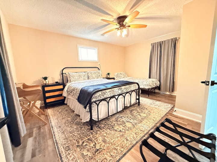 Cozy 2 Bedroom Home By St. Jude & I-40. Dt-memphis - Memphis