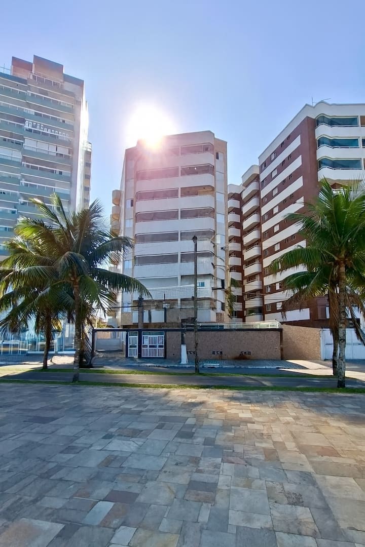 Pé Na Areia • Vista Mar • Varanda • Garagem - Praia Grande