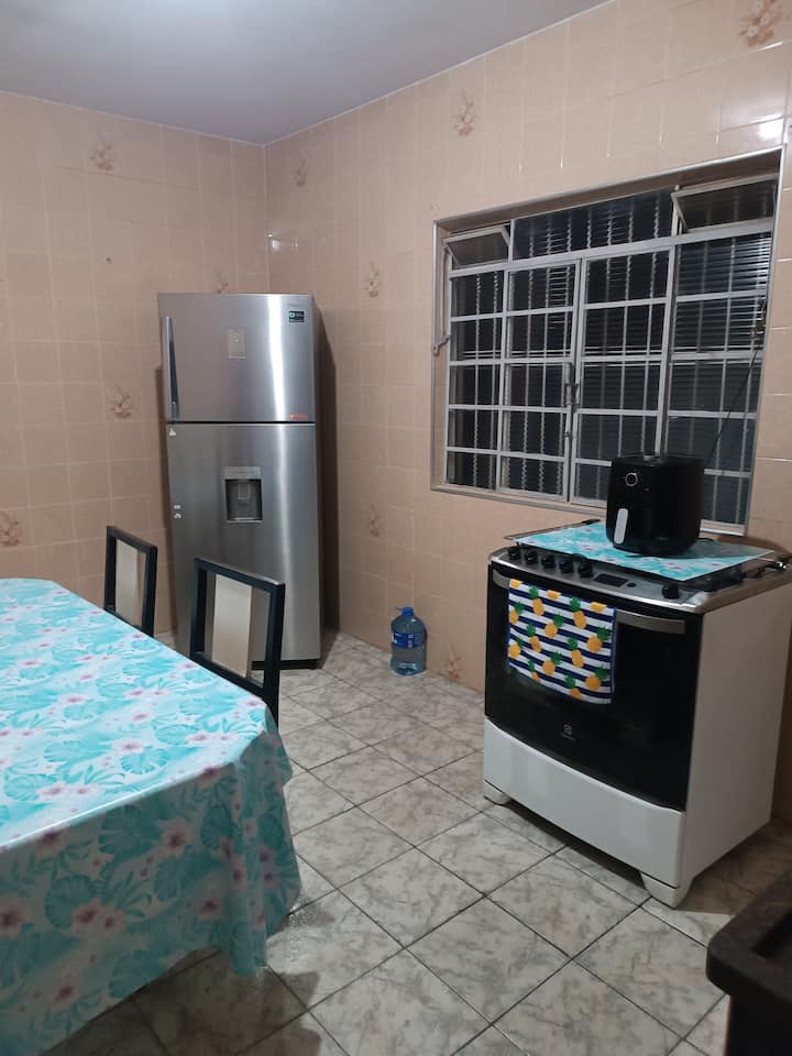 Hospedagem Aconchegante Com Refeições Inclusas! - Mogi Guaçu