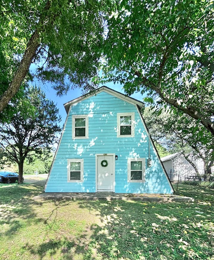 Quaint+cozy A-frame: Minutes To Square/lake Access - Granbury, TX