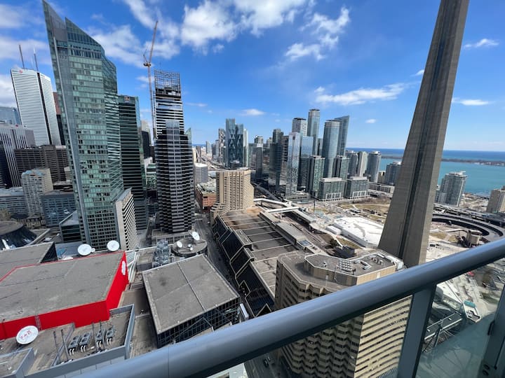 High Rise Core Downtown Condo-cn Tower & Lake View - Toronto