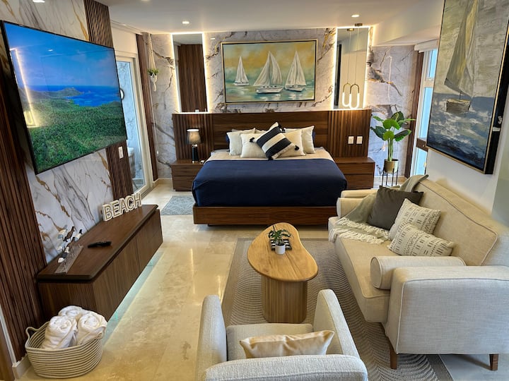 Beautiful Apartment In Harbor, Beach Front - Mexico