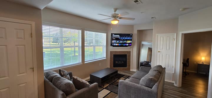 Furnished/condo W Garage - オーロラ, CO