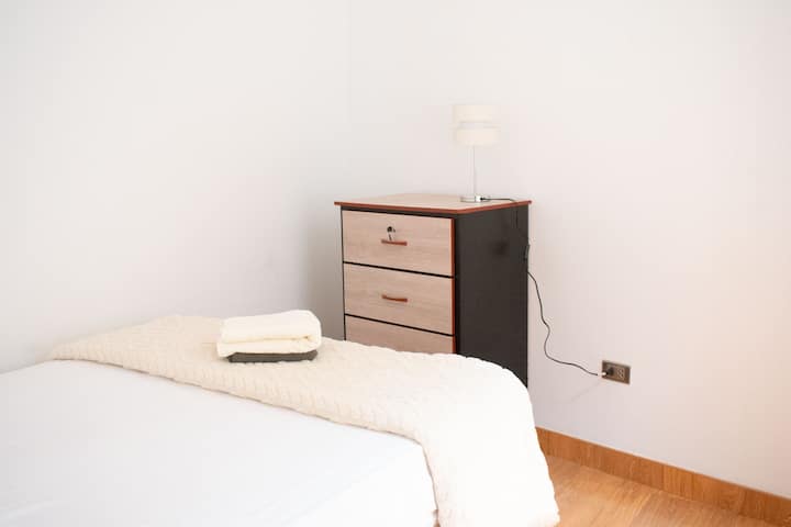 2 Habitaciones Baño Privado - Ayacucho