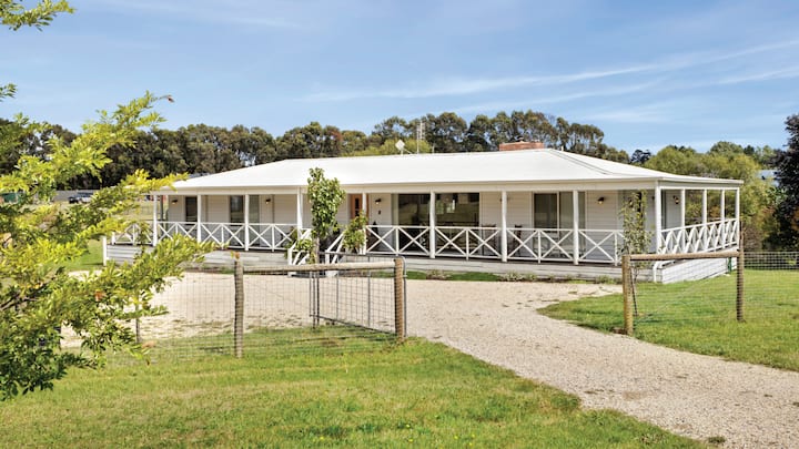 Malmsbury Cottage - Kyneton
