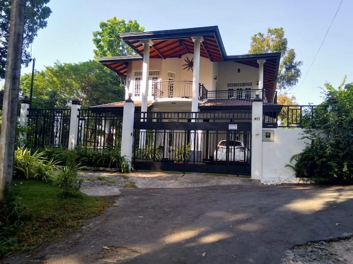 Royal Forest Villa Kandy - Kandy