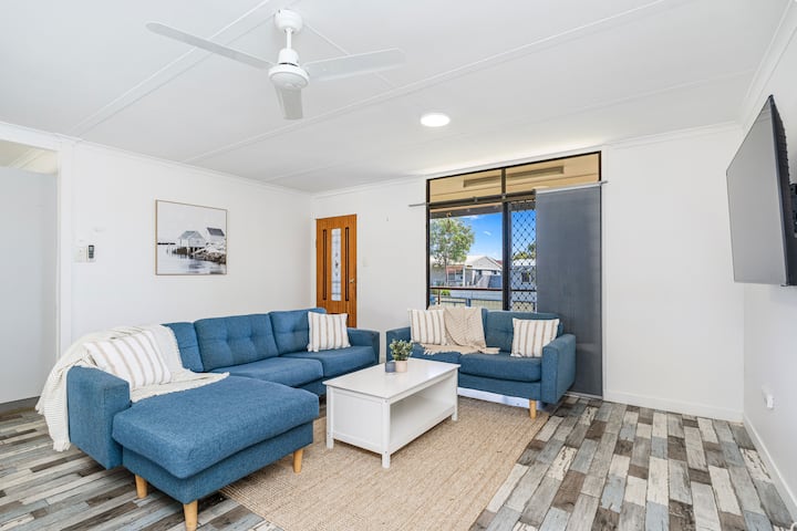 Coastal Cottage - Hervey Bay