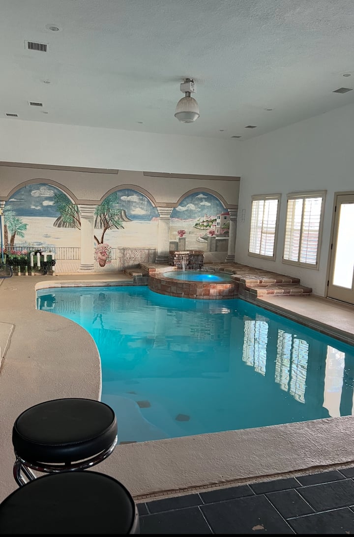 Indoor Pool
Theater 
Game Room
3 Bed, 3 Bath - El Paso, TX