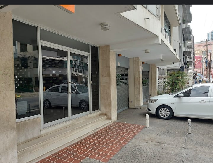 Apartamento Privado En El Cangrejo 3 Habitaciones - Panama City