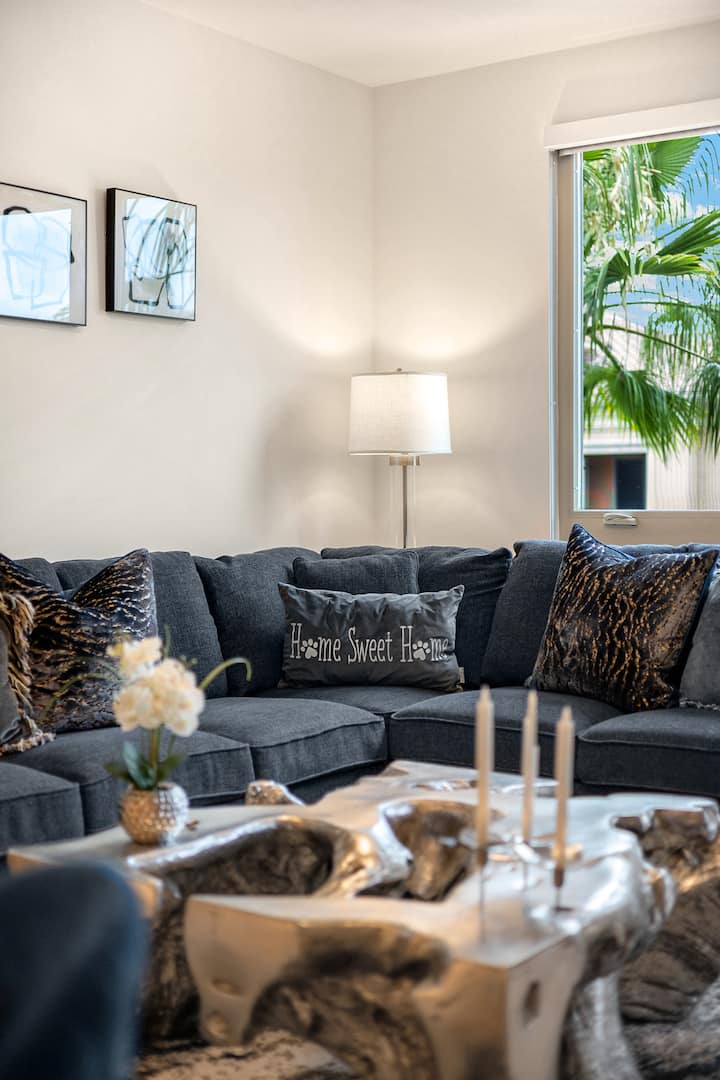 Irvine Spectrum Large Listing 4 Beds/disneyland - 塔斯廷