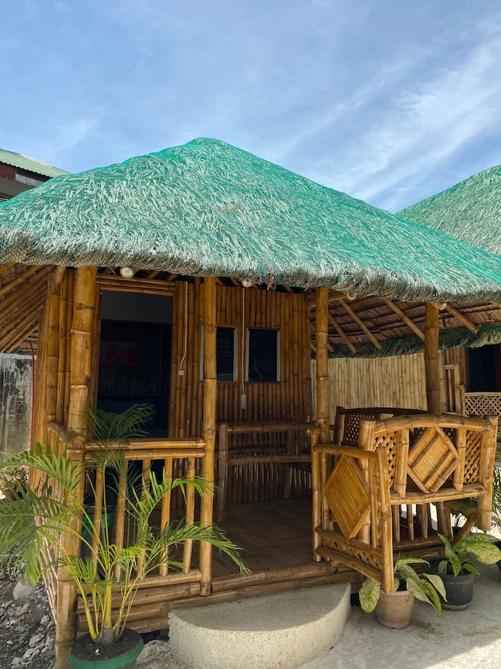 Moalboal Beach Front Native Room 1 - Moalboal