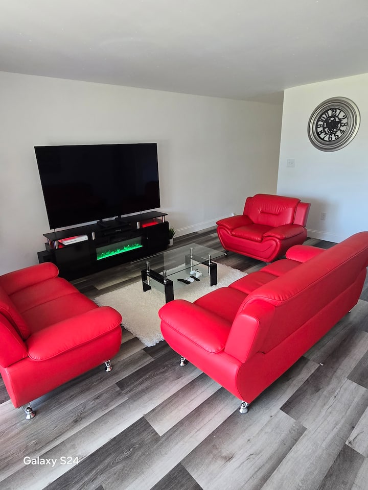 Cozy Sexy Modern Apartment - Neshaminy State Park, Bensalem