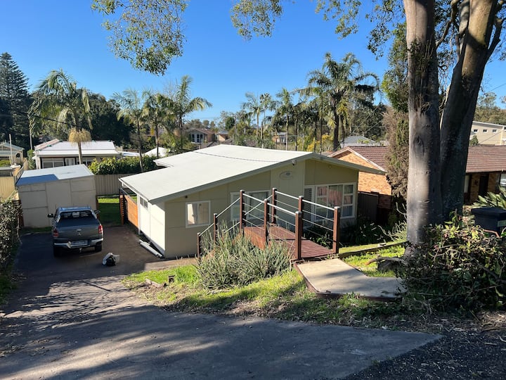 Relax & Rewind - Toukley