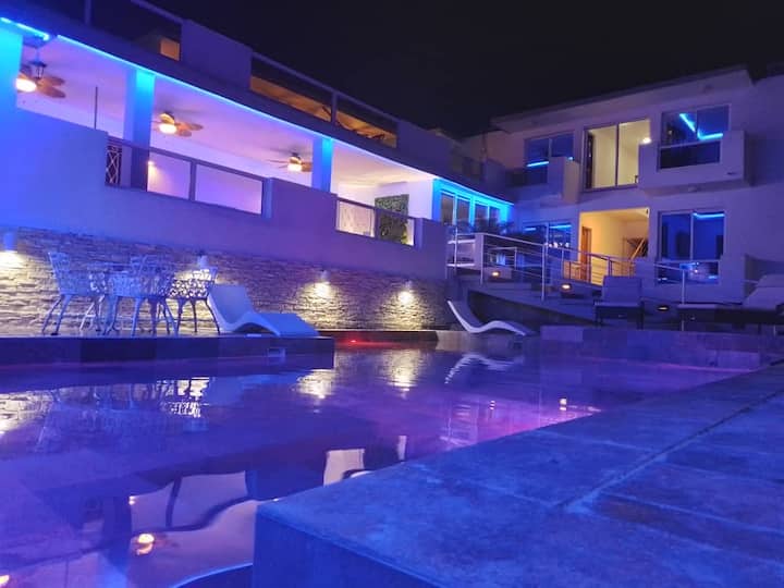 Villa De Lujo Don Teto 7 Habitaciones - Kuba