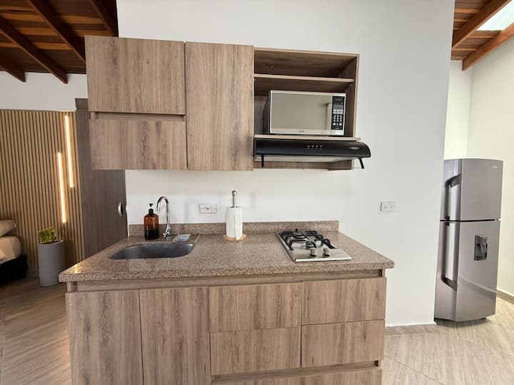 Comfortable Studio Near Restaurants & Nightlife - Medellín