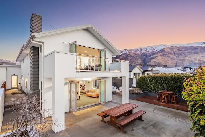 Jessie’s Lakehouse – Your Perfect Wanaka Base - Wanaka