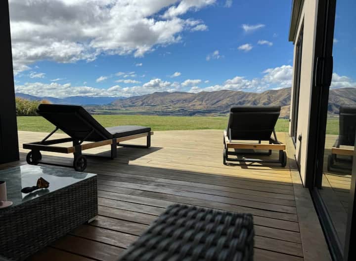 Scenic Alpine Getaway - Luggate