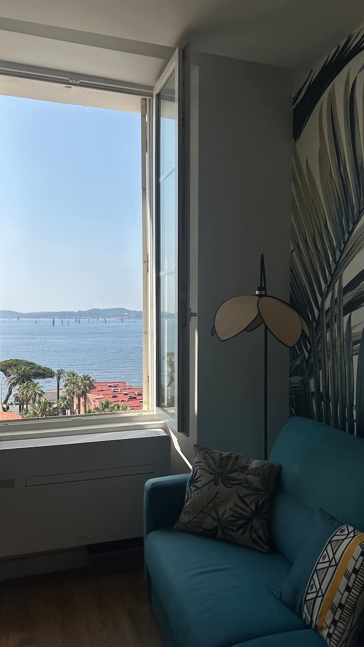 Vue Sur La Baie De St Tropez  Appartement Rénové - Sainte-Maxime