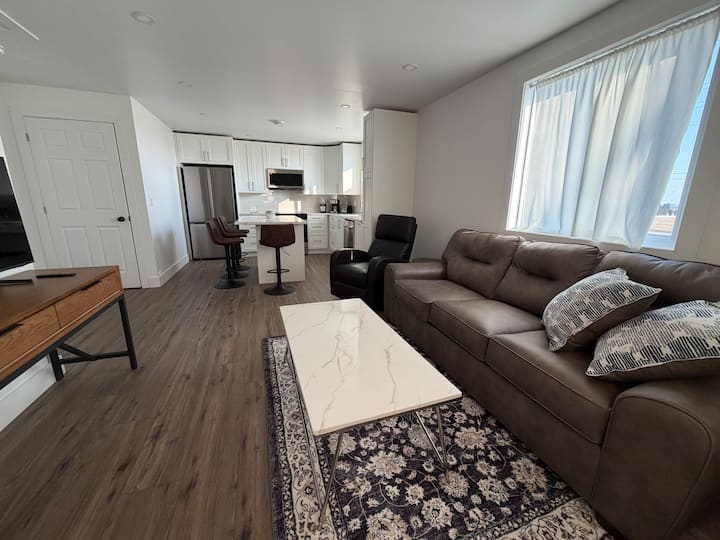 Erie Wine & Country House - Kingsville