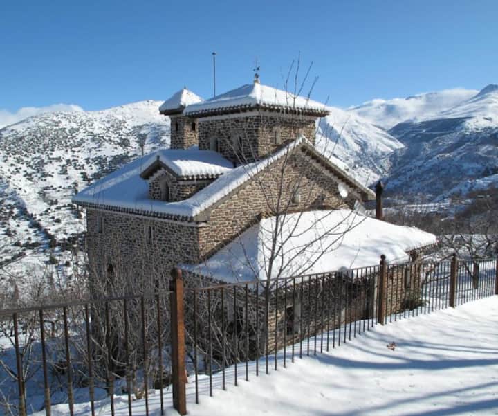 Cortijo Los Arbolitos - Güejar Sierra