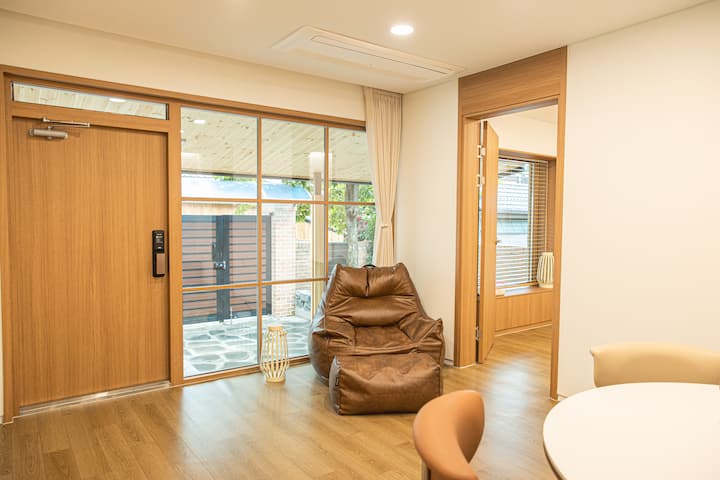 *스테이감* #감성미드스테이 #속초살이의모든순간을담은 #쉼의공간 #힐링가족하우스 - Sokcho