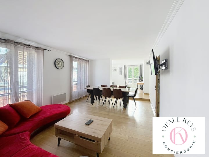 Le Welcome - Appt 3 Chambres à Calais – 8 Pers - ibis Styles Calais Centre