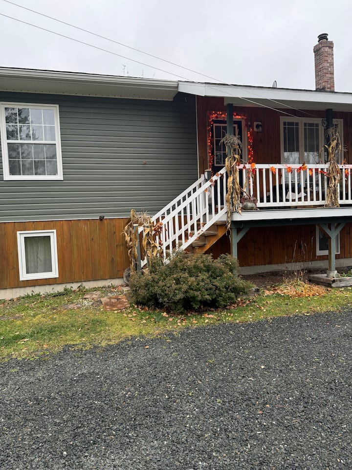 Country In The City - Miramichi