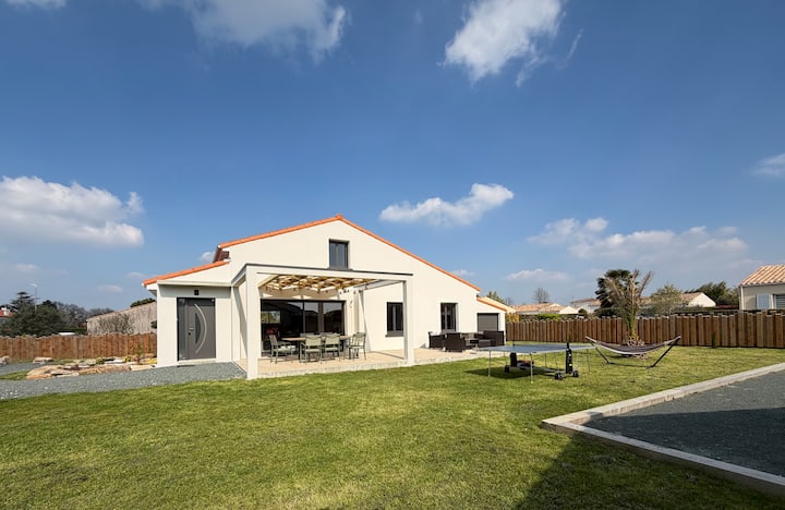 Villa Les Bleuets : Familiale 8/9 Pers Au Calme - Saint-Palais-sur-Mer