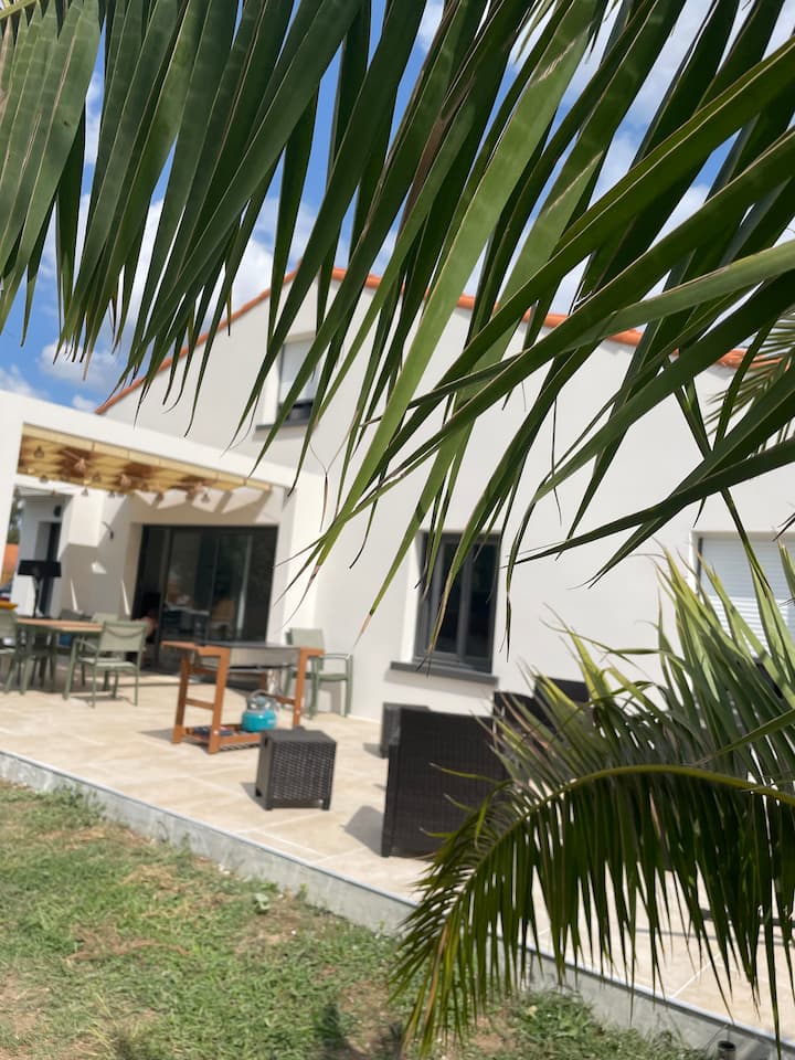 Villa Les Bleuets : Familiale 8/9 Pers Au Calme - Saint-Palais-sur-Mer