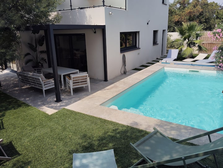 Villa Style Loft Avec Piscine - Perpignan