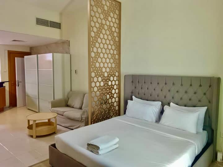 Spacious Studio In Discovery Gardens - Dubaï