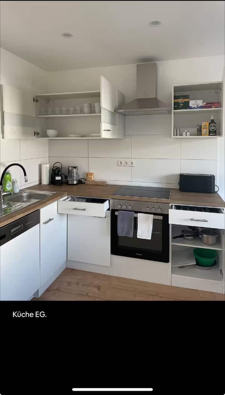 Schönes Monteur/ferienhaus In Wirges Für 4 Gäste! - Montabaur