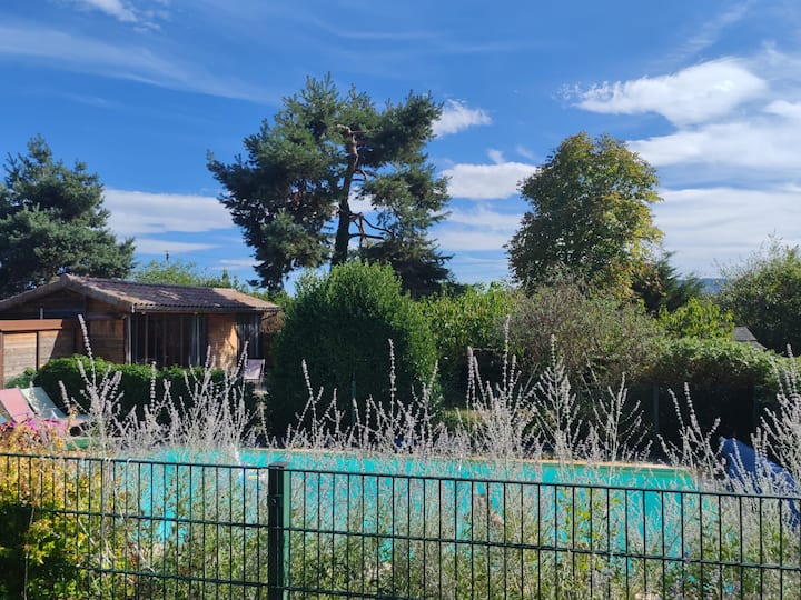 L'échappée : Piscine, Nature, Montgolfière, Safari - Annonay