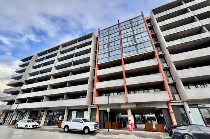 1br Apt By Canberra Centre | City Escape - Canberra