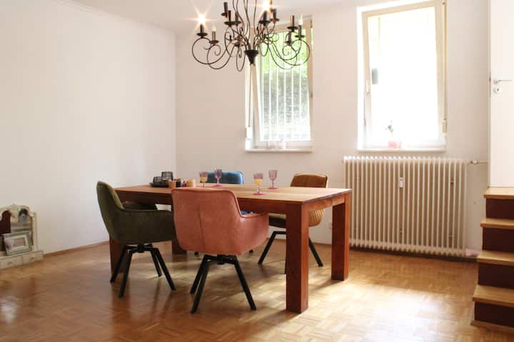 Gemütliche Wohnung Mit Küche &Wlan Nahe Tram/sbahn - München