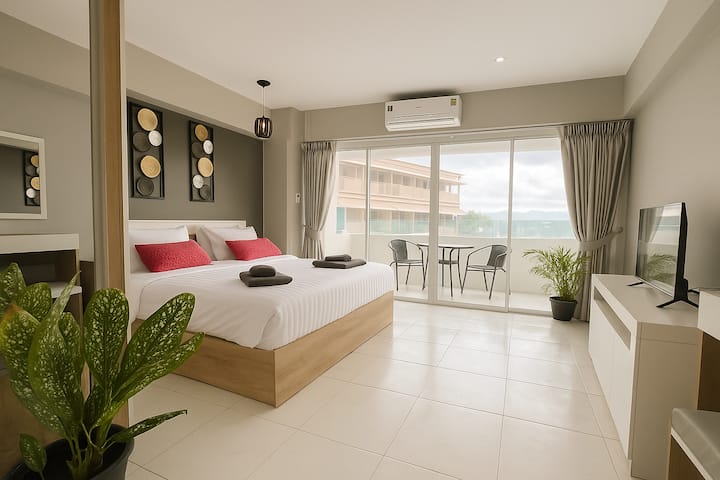 Central Patong • Steps To Beach - Patong Beach