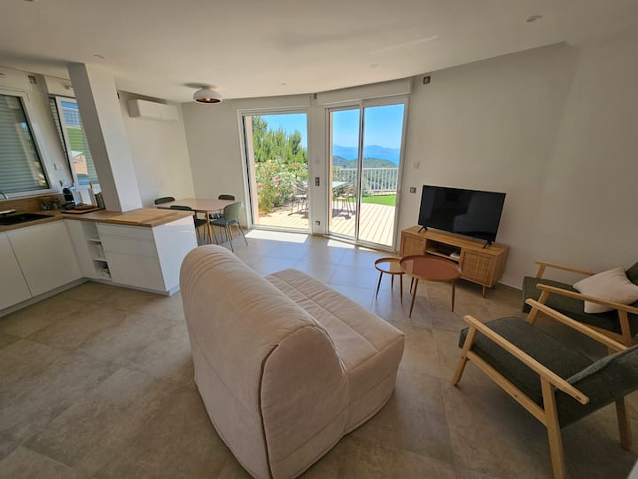 Un Balcon Sur La Mer - Ensuès-la-Redonne