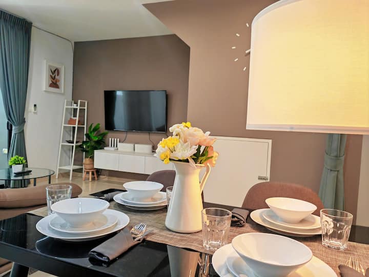 Nirin:3 Br Home Near Suanluang Park & Nongbon Lake - Lat Krabang