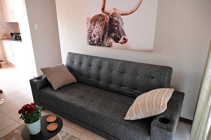 Stylish Kalahari Corner In Kuruman - Kuruman