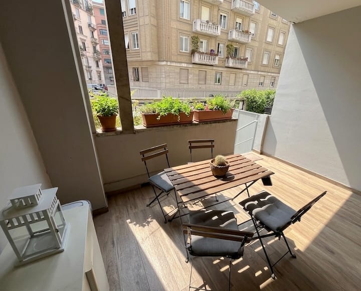 Modern & Charming Apartment With Terrace - Milaan