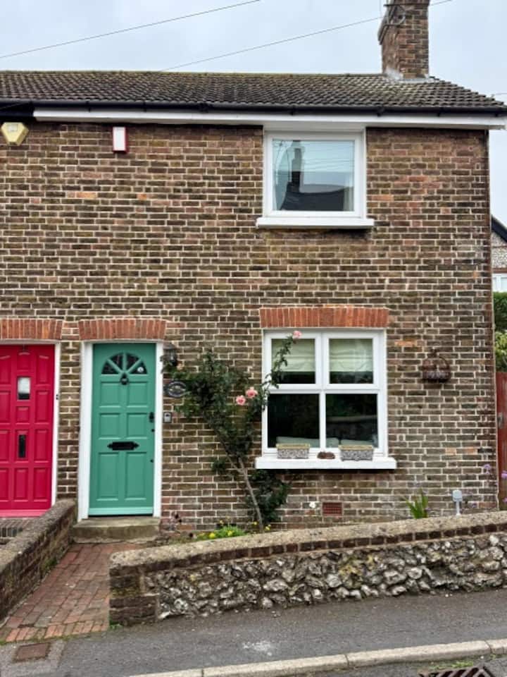 Charming Cottage With Garden In Historic Old Town - Eastbourne